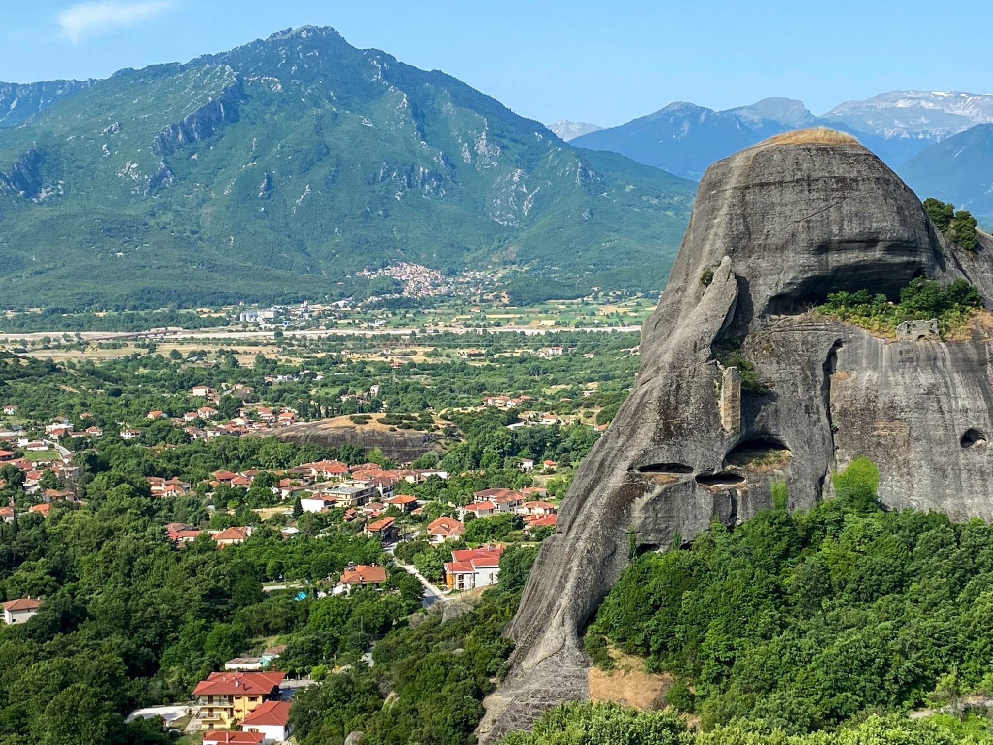 Exploring Meteora Monasteries in Greece: A Heavenly Journey