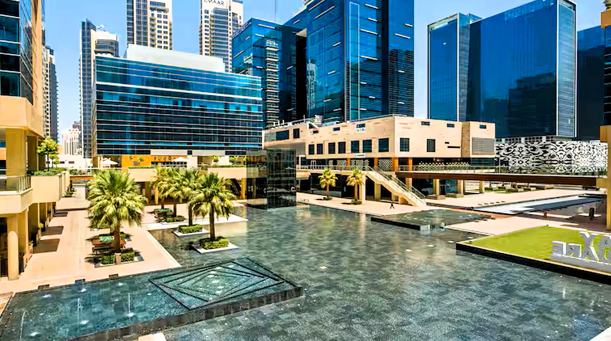 Doubletree by Hilton Business Bay Dubai Review - Wanderers Compass ...